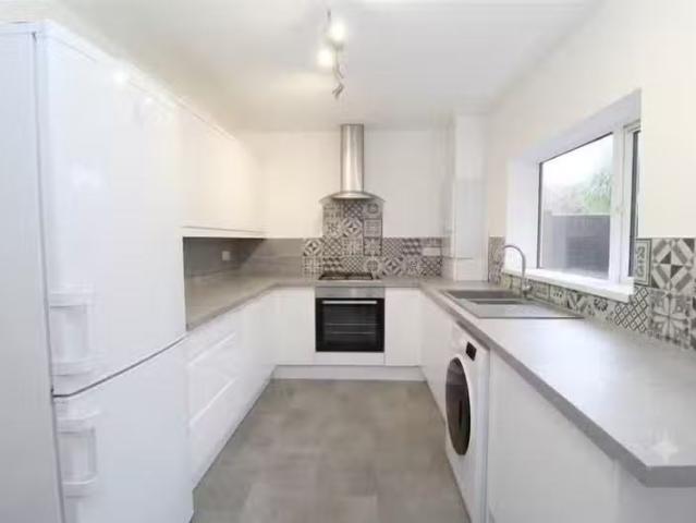 4 bedroom house for rent in Pennard Place, Cardiff, CF14 3HJ.