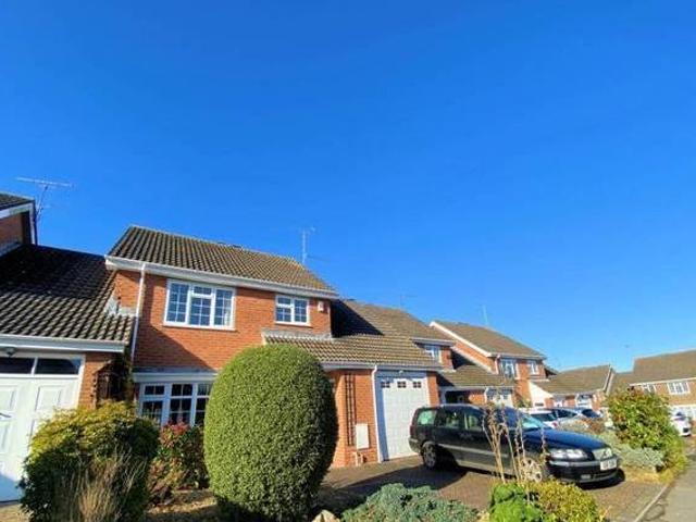 4 bedroom house for rent in Pentland Avenue Thornbury Bristol BS35