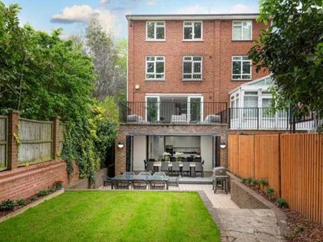 4 Bedroom House For Rent In Primrose Hill