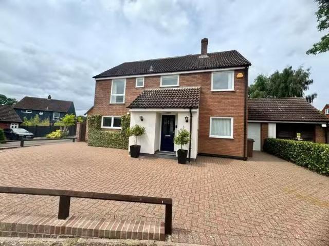 4 bedroom house for rent in Pyne Gate, Galleywood, CHELMSFORD.