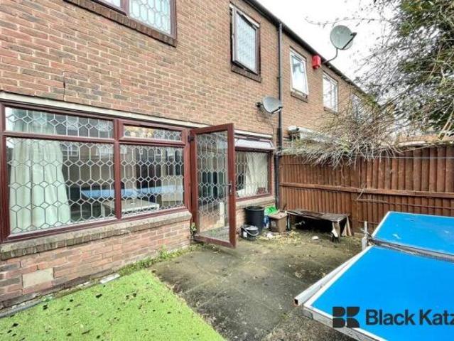 4 bedroom house for rent in Rothsay Street, London Bridge SE1