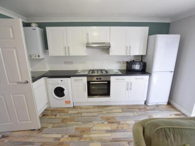 4 bedroom house for rent in Richards Close, Bournemouth, BH10