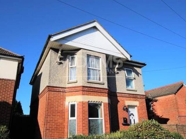 4 bedroom house for rent in Ridley Road Winton Bournemouth BH9