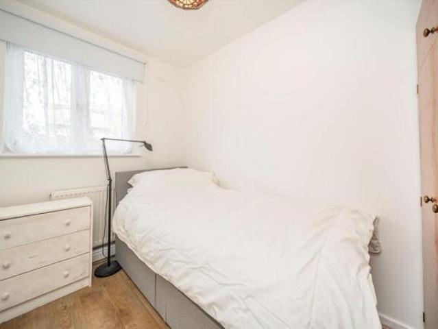 4 bedroom house for rent in Woodseer Street, Bricklane, E1