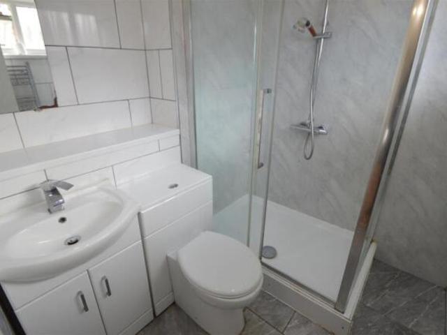 4 bedroom house for rent in Wadesmill Walk, Ardwick, Manchester, M13