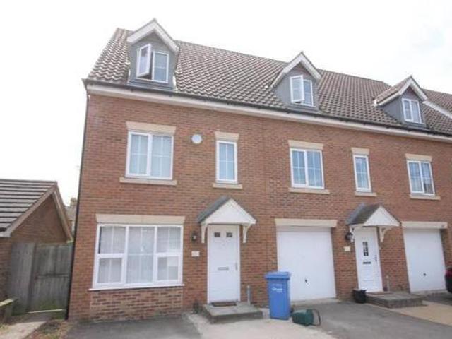 4 bedroom house for rent in Whistefish Court NR5