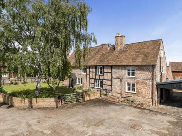 4 bedroom house for rent in Tewkesbury Road Gloucester GL2
