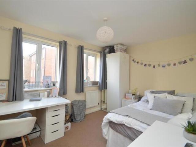 4 bedroom house for rent in Thackeray Road, Horfield, Bristol, BS7