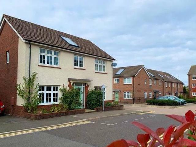4 bedroom house for rent in Tinding Drive BRISTOL BS16