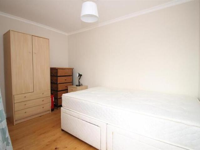 4 bedroom house for rent in Trafalgar Road, Bath, BA1