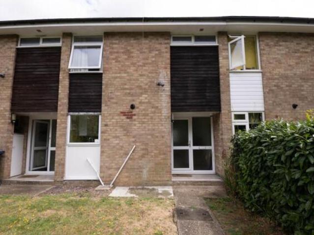 4 bedroom house for rent in Ulcombe Gardens, Canterbury, Kent, CT2