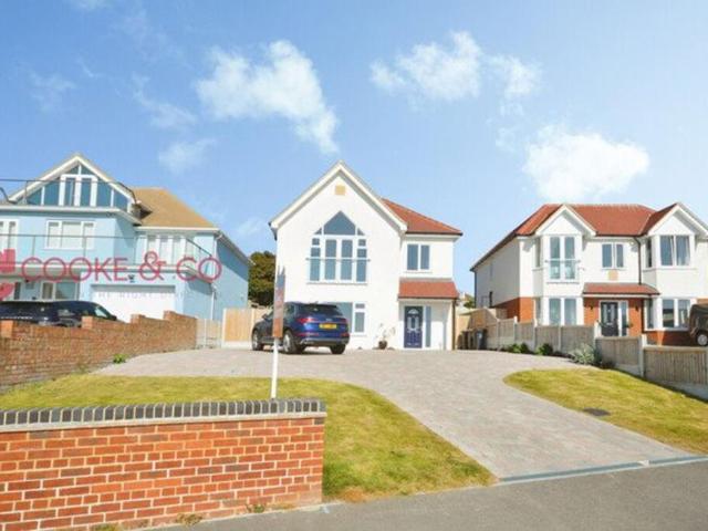4 bedroom house for rent in Victoria Parade, Ramsgate, CT11 8AJ, CT11