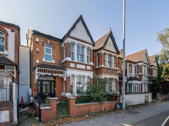 4 bedroom house for sale