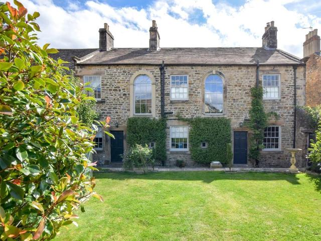 4 bedroom house for sale