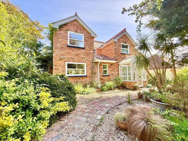 4 bedroom house for sale
