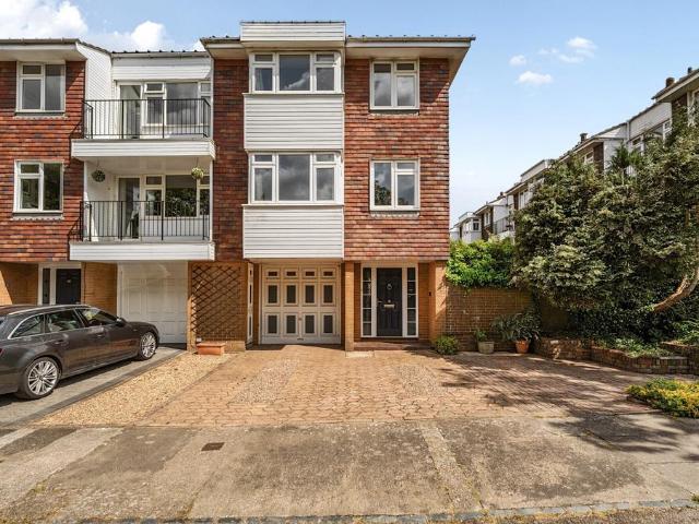 4 bedroom house for sale