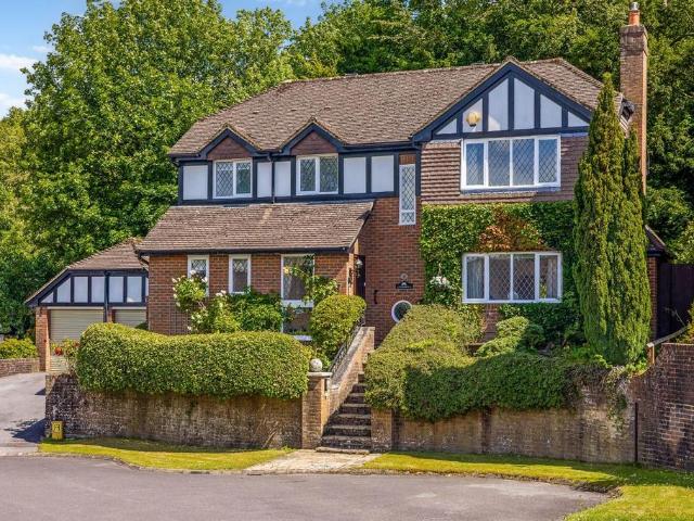 4 bedroom house for sale