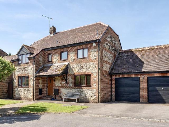 4 bedroom house for sale