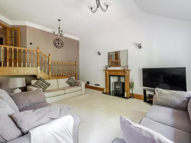 4 bedroom house for sale