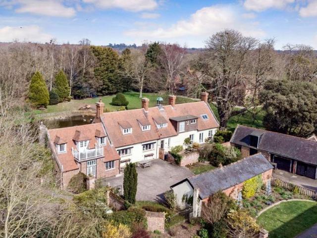 4 bedroom house for sale