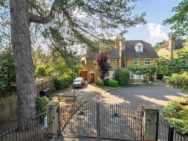 4 bedroom house for sale