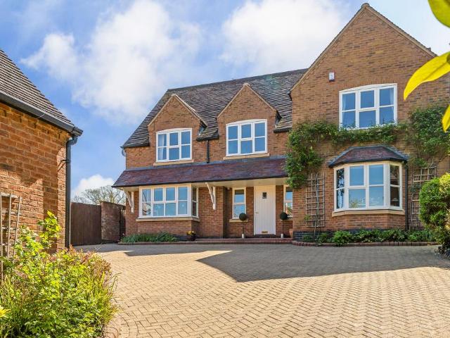 4 bedroom house for sale