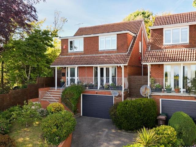 4 bedroom house for sale