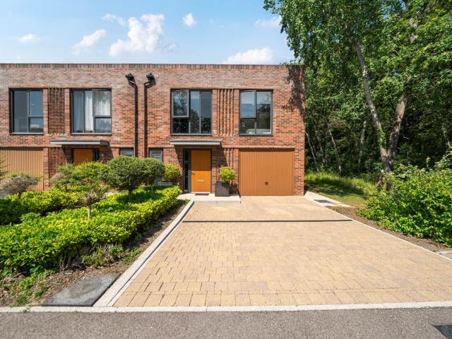 4 bedroom house for sale
