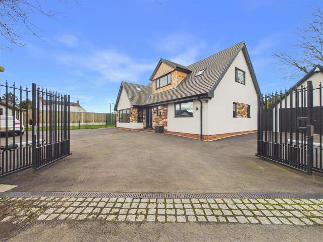 4 bedroom house for sale