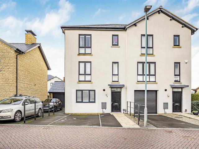 4 bedroom house for sale