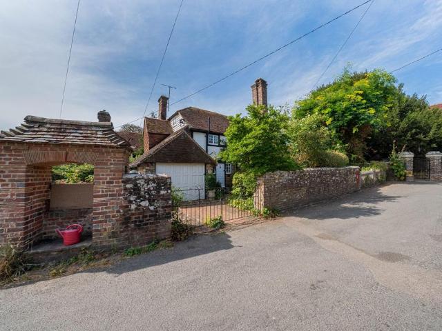 4 bedroom house for sale