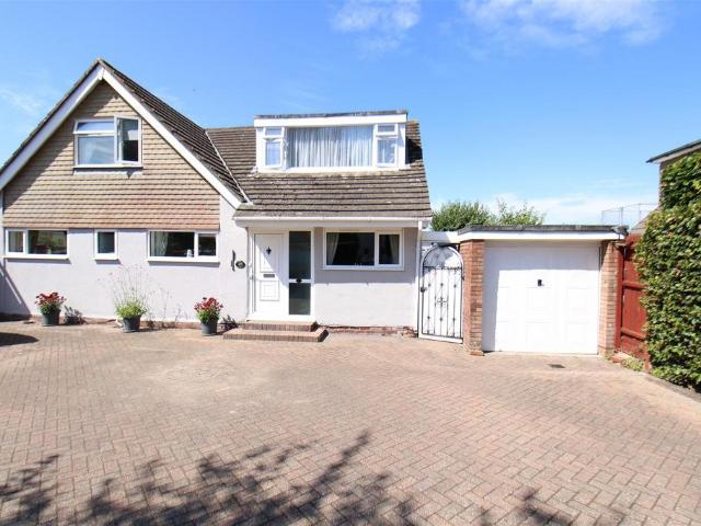 4 bedroom house for sale