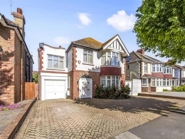 4 bedroom house for sale