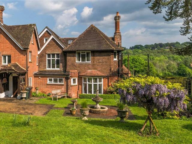 4 bedroom house for sale