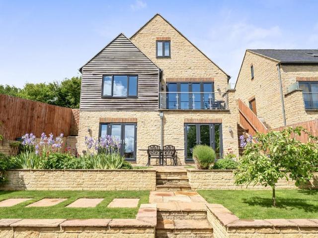 4 bedroom house for sale
