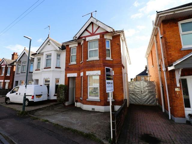 4 bedroom house for sale
