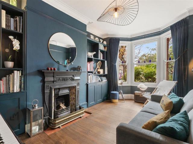 4 bedroom house for sale