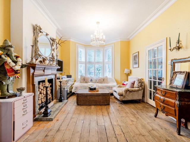 4 bedroom house for sale