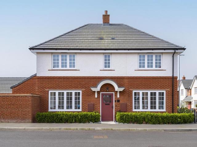 4 bedroom house for sale