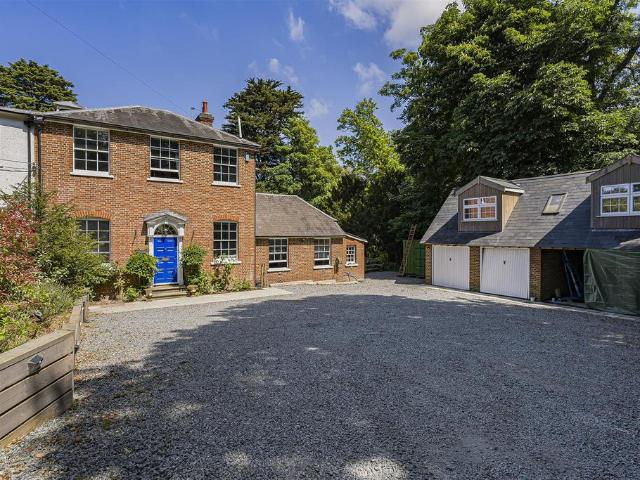 4 bedroom house for sale
