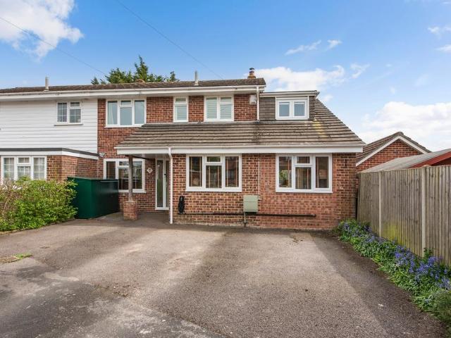 5 bedroom house for sale