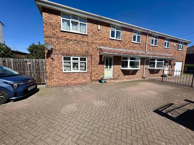 4 bedroom house for sale