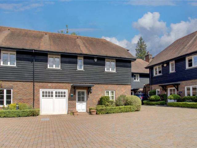 4 bedroom house for sale