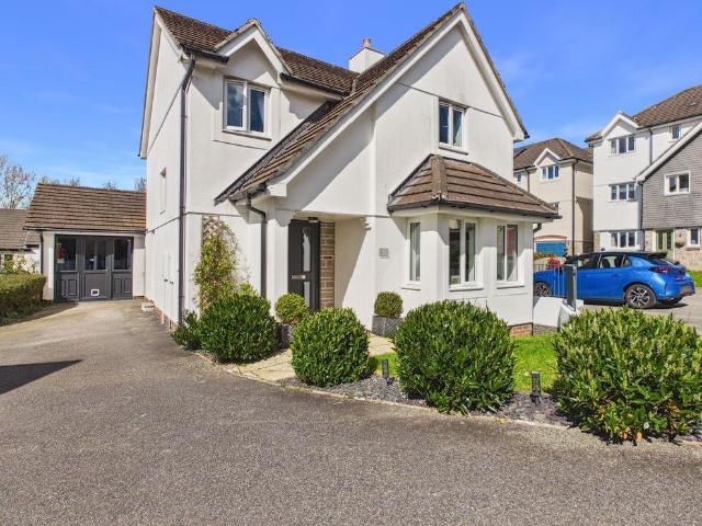 4 bedroom house for sale