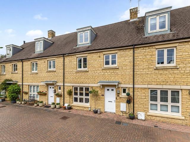 4 bedroom house for sale