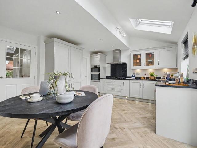 4 bedroom house for sale