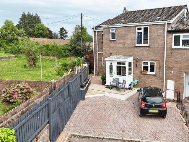 4 bedroom house for sale