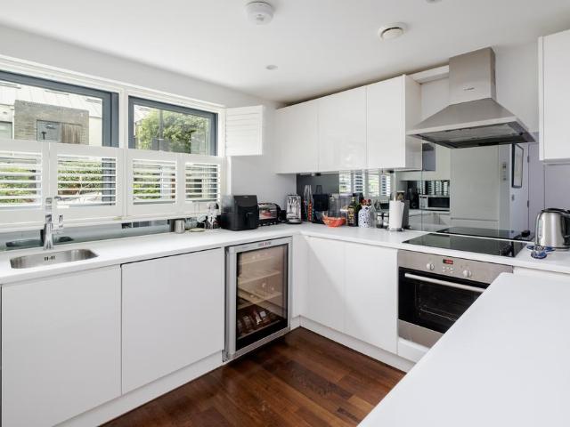 4 bedroom house for sale