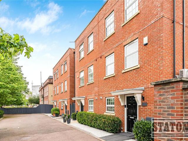 4 bedroom house for sale