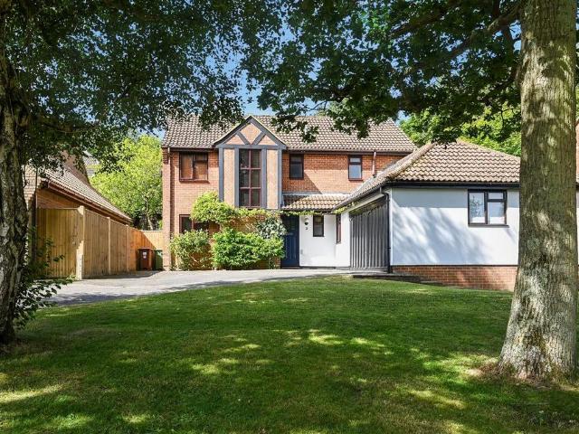 4 bedroom house for sale